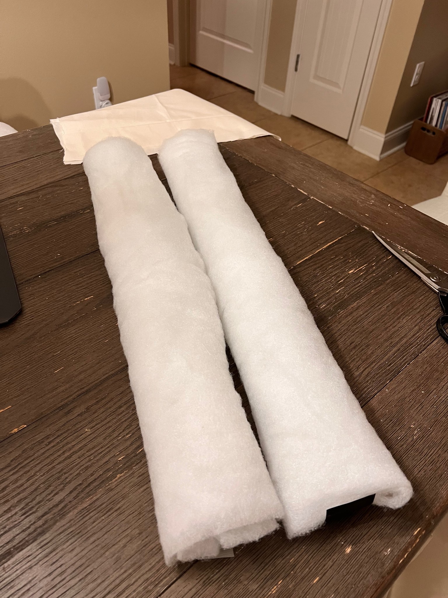 DIY Life-Sized Mummy for Halloween – the thrift whisperer